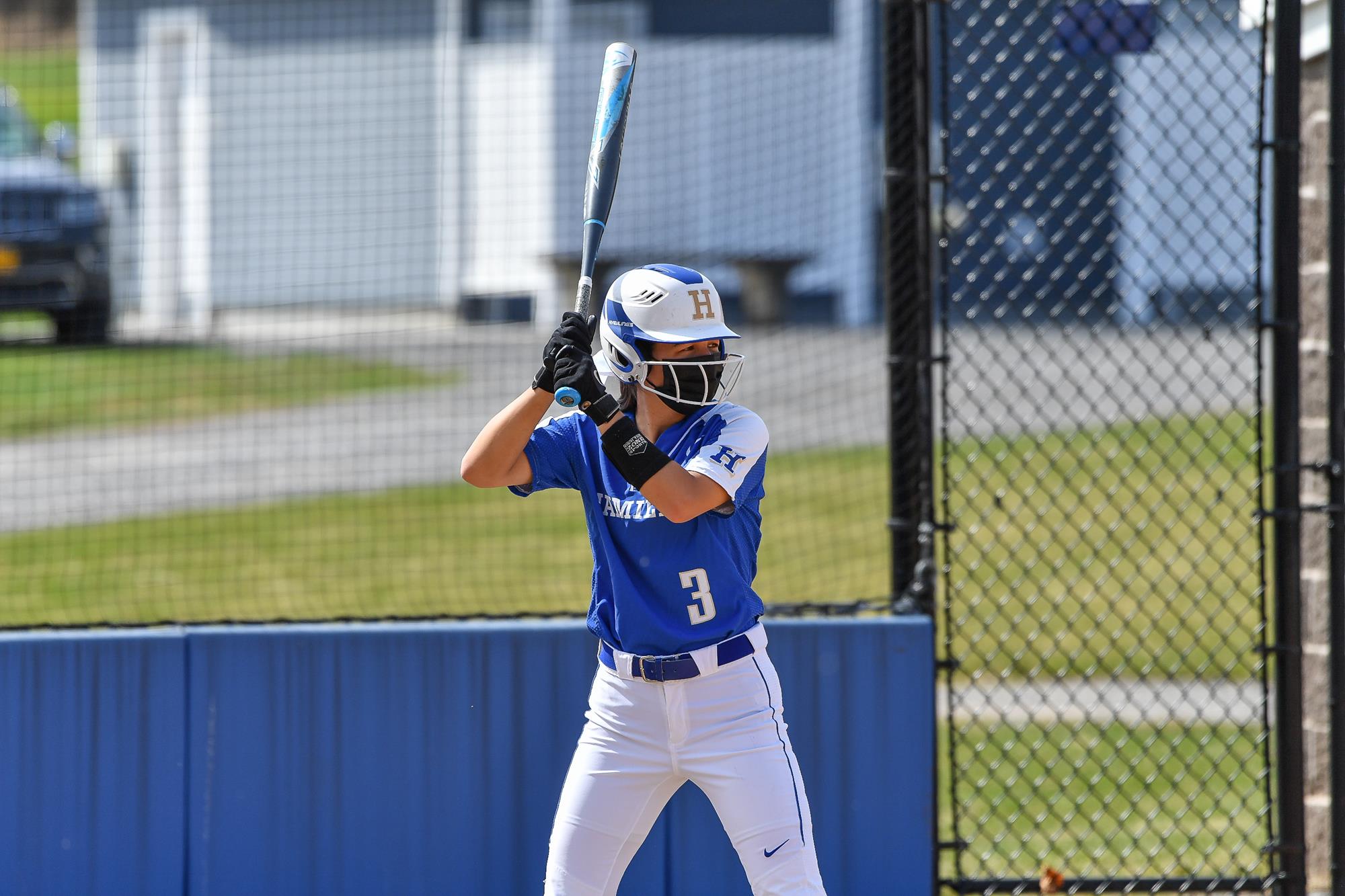 Softball posts two impressive wins against Wesleyan - Hamilton College