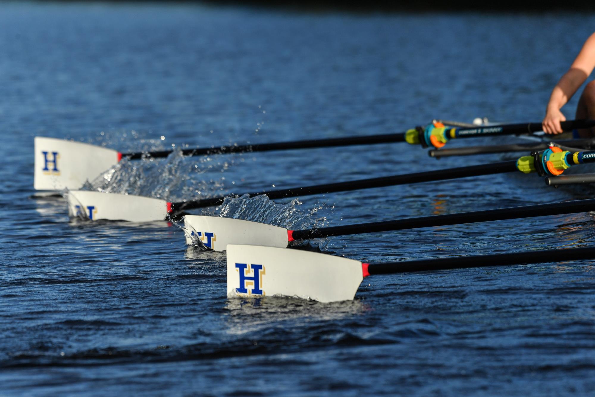 Women’s rowing opens spring season on Malden River - Hamilton College