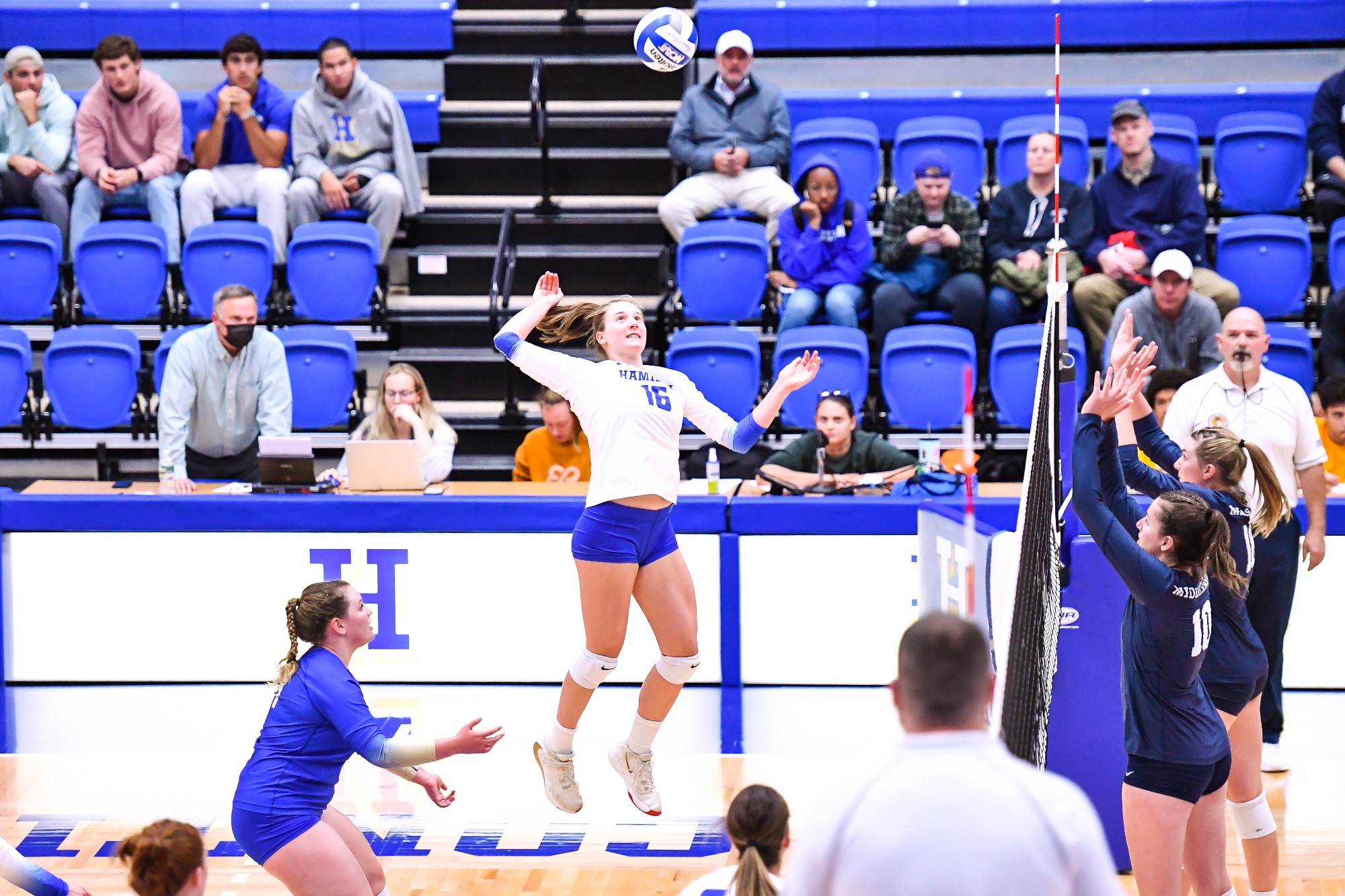 Volleyball drops matches to Drew and Rowan in DeSales Quad - Hamilton College
