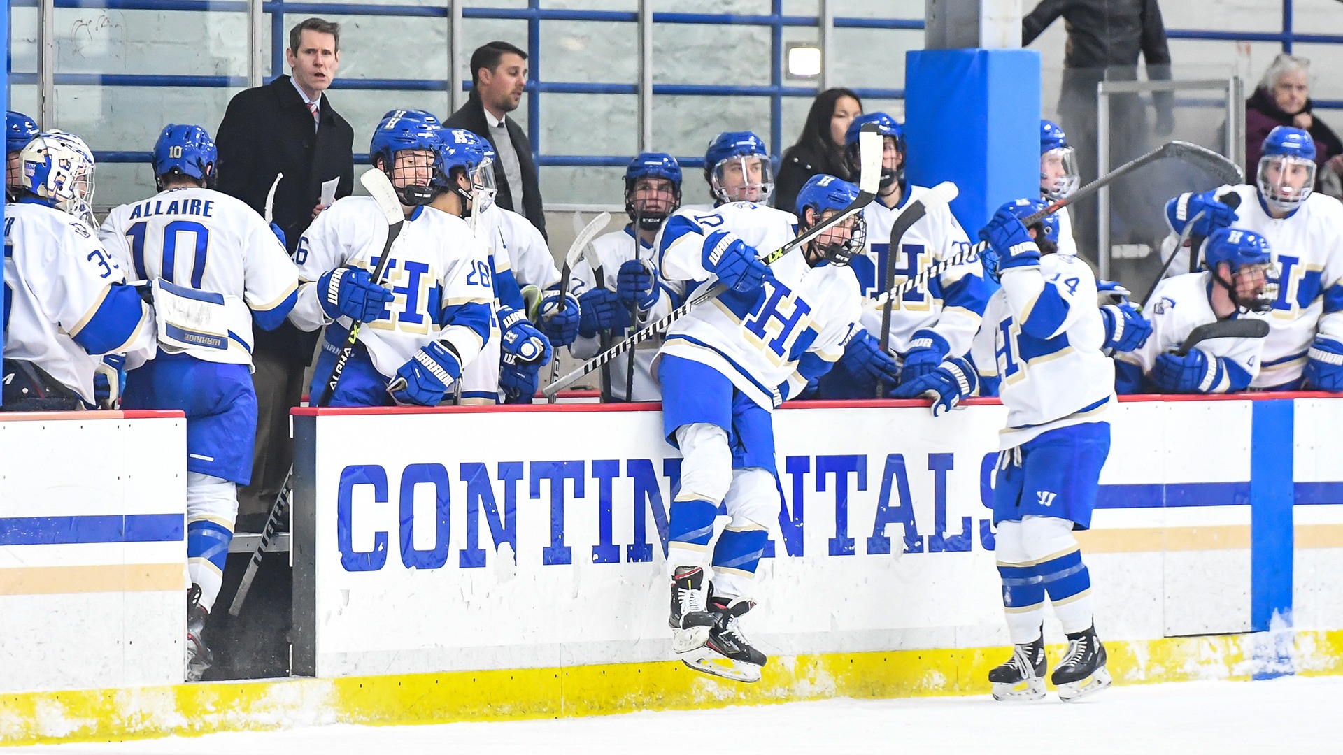 Men's hockey shut out in non-conference action at No. 8 Geneseo ...