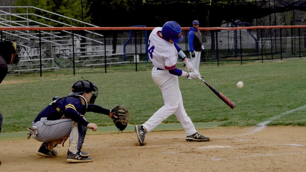 Panthers sweep MSJ with late game heroics - Hanover College