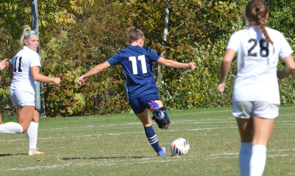 Hanover claims the home win 4-1; Cook sets single season goal record ...