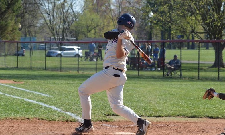 Hanover earns split as part of regular season finale - Hanover College