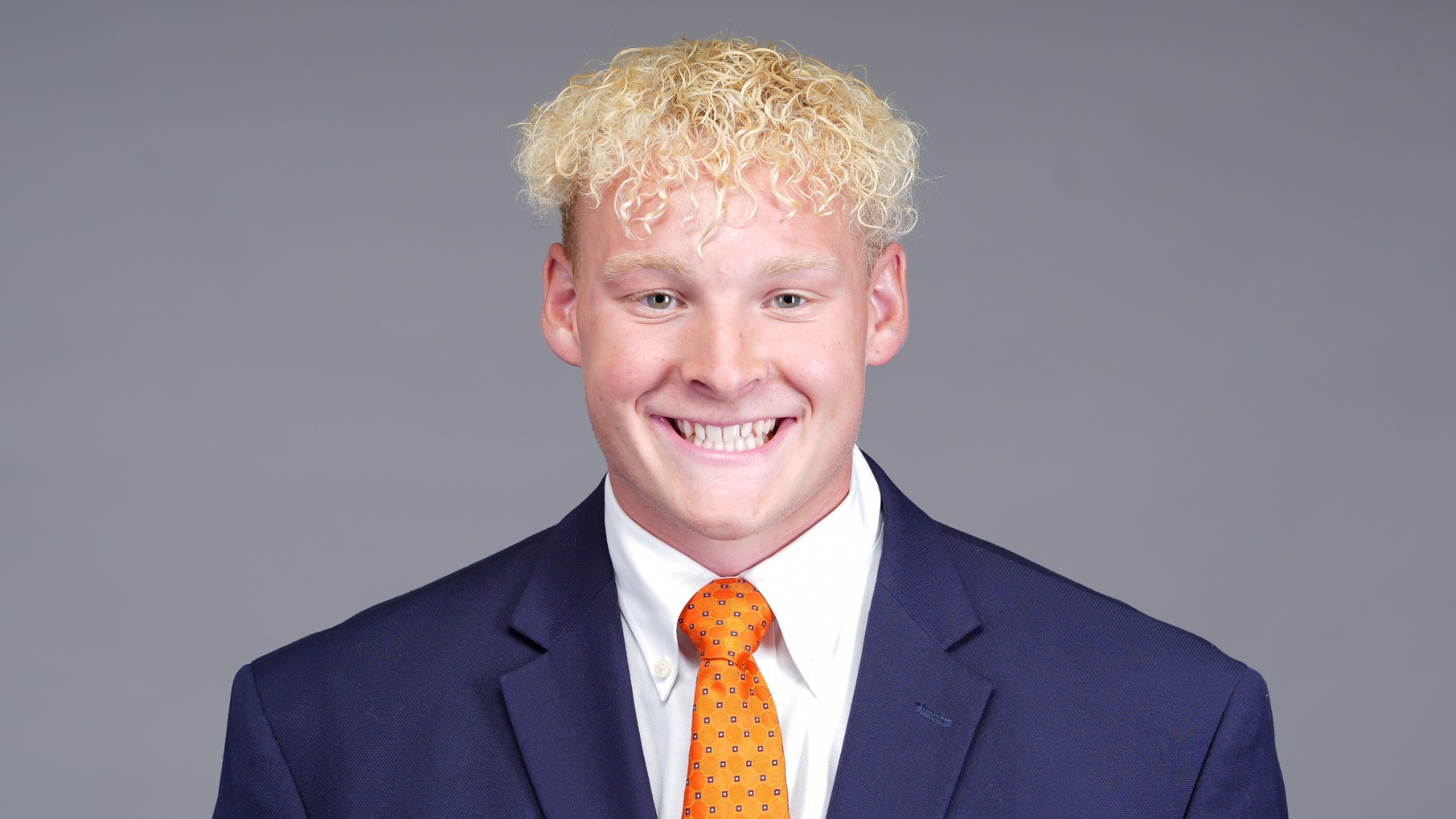 Derik Smith Competes for Team USA at Track and Field Event in Portugal ...