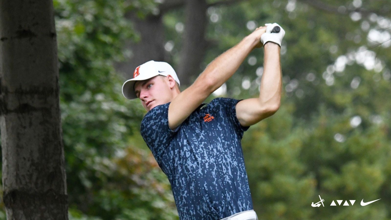 Senior Logan DeWitt Leads Men's Golf at Region V Showcase - Hope College