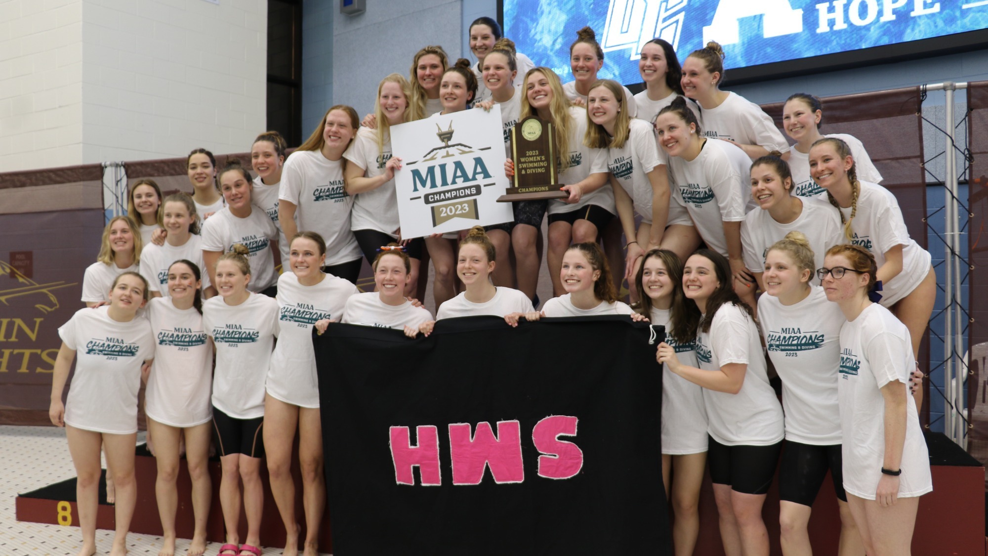 Three-peat! Women's Swim/Dive Continues MIAA Title Reign - Hope College