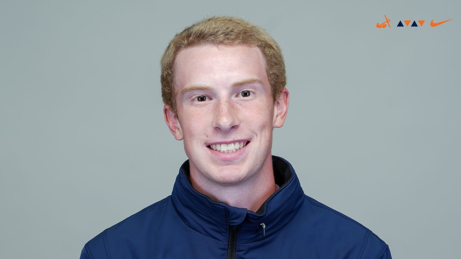 Carter Dean Tops Men's Cross Country Pack at Knight Invite - Hope College