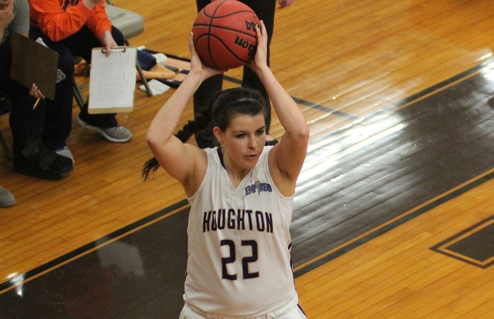 Hannah Fink - Women's Basketball - Houghton University Athletics