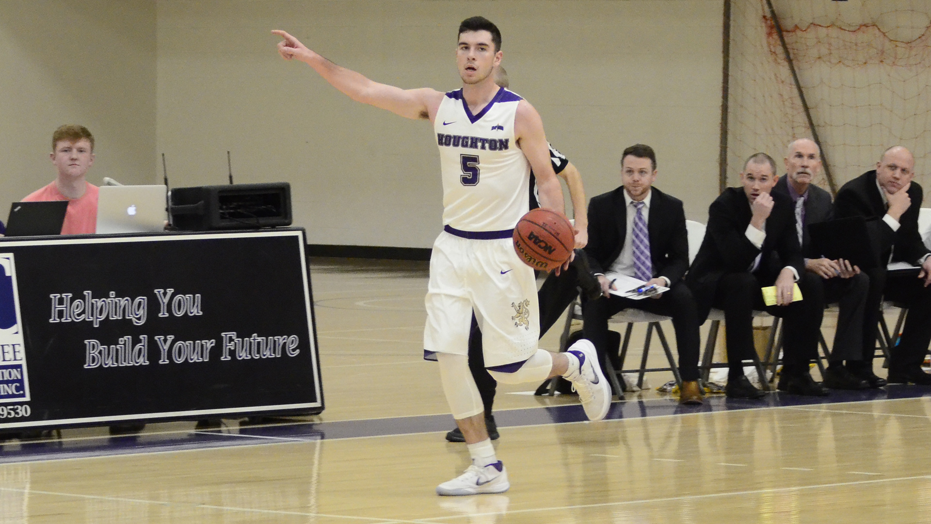 Dylan Lambert - Men's Basketball - Houghton University Athletics
