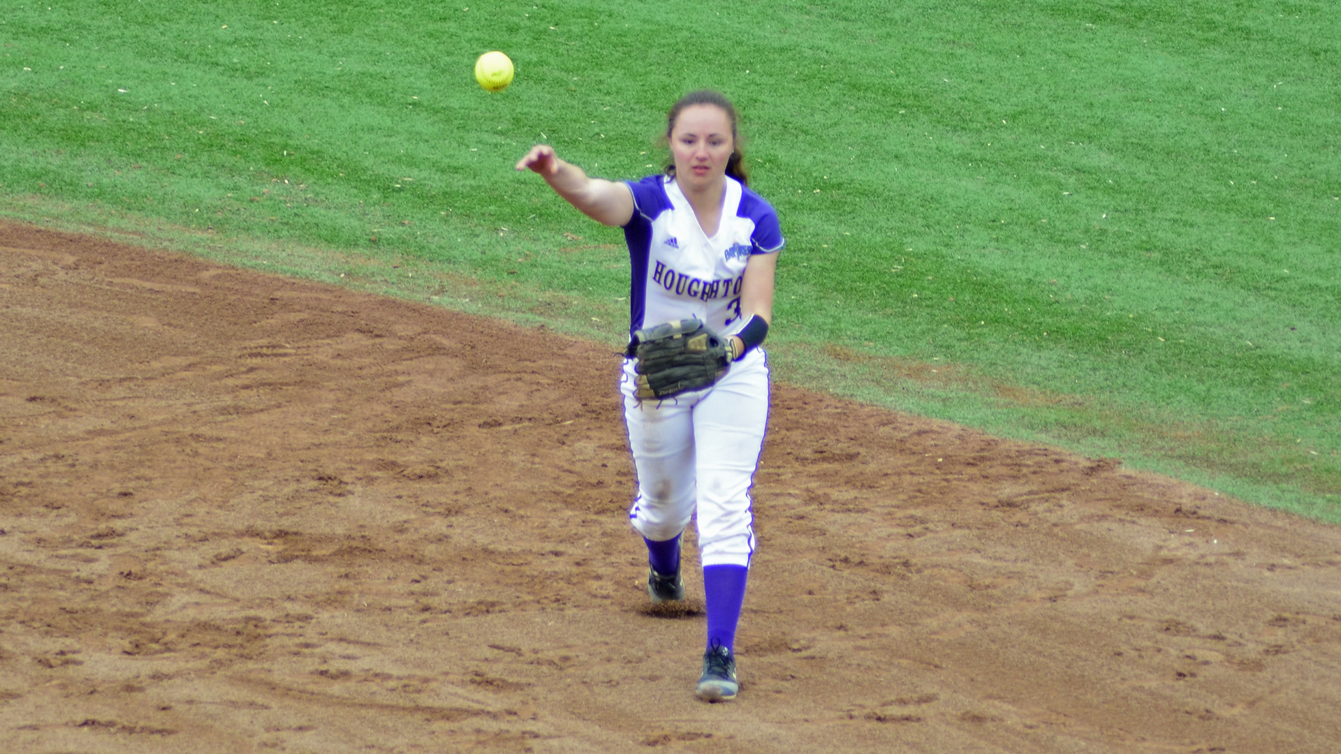 Hannah Haskell - Softball - Houghton University Athletics