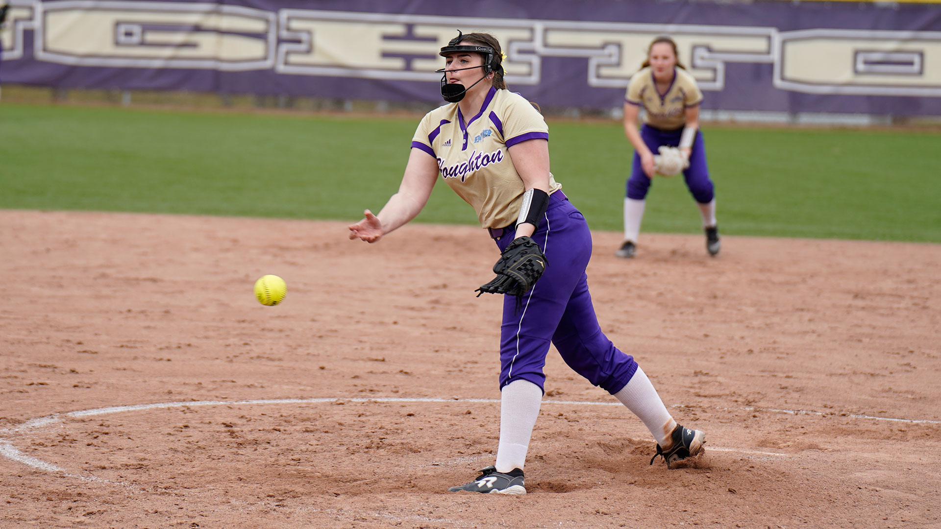 Hannah Haskell - Softball - Houghton University Athletics