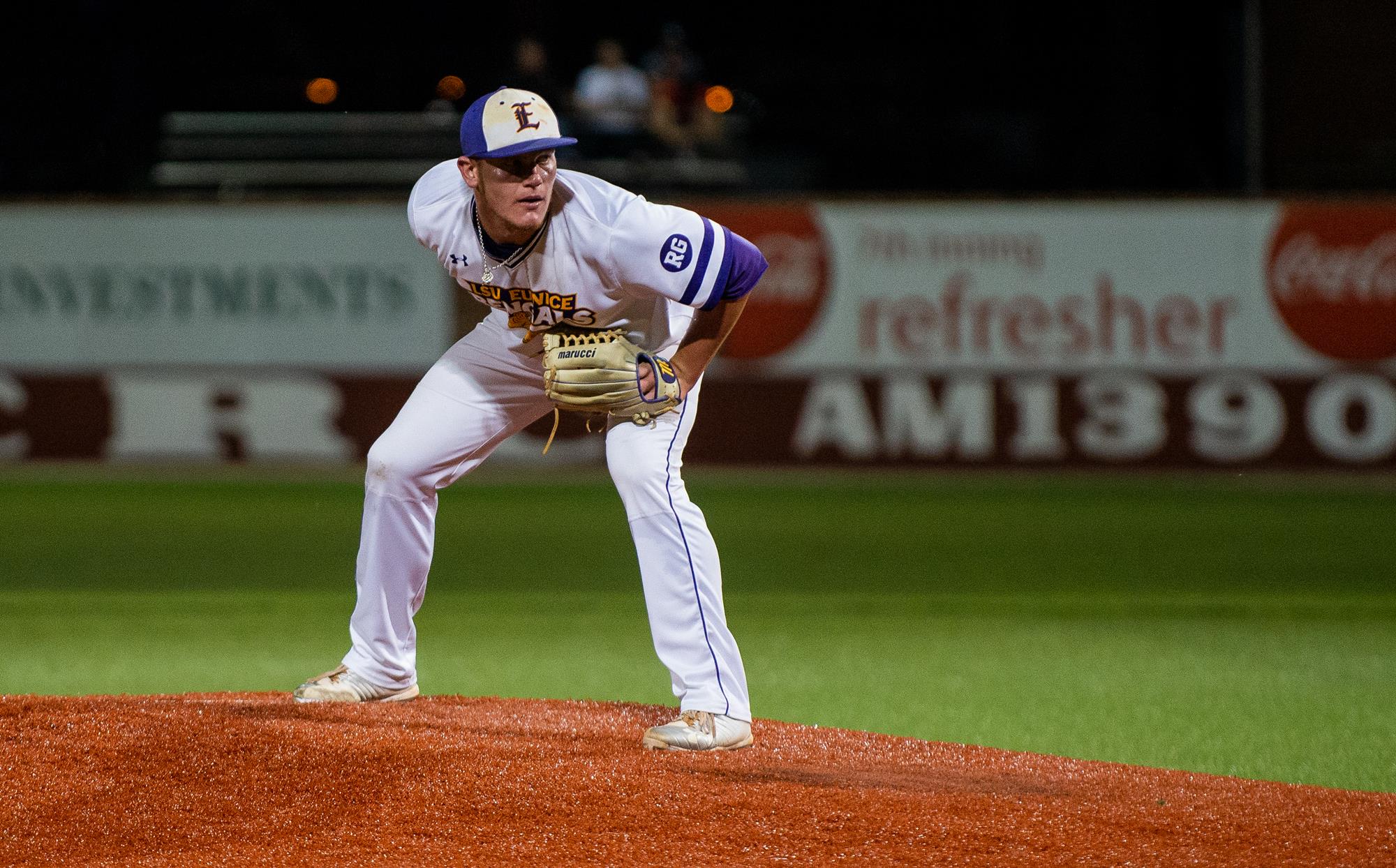 Hester's Gem Paces No. 1 LSUE To World Series Opening Win - LSU Eunice ...
