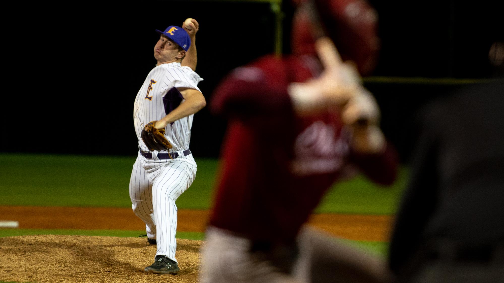 No. 1 LSUE Fans School Record 20 In Friday Win - LSU Eunice Athletics