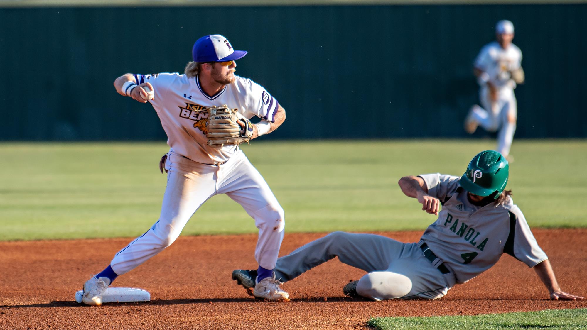 LSUE Gets Saturday Split With Panola College - LSU Eunice Athletics