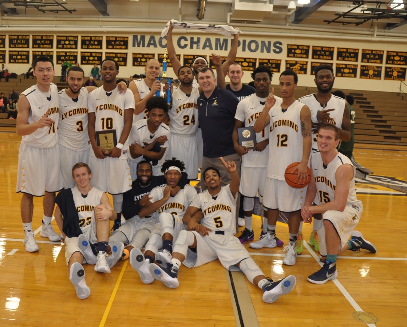 Johan Hammarstedt - 2015-16 - Men's Basketball - Lycoming College Athletics