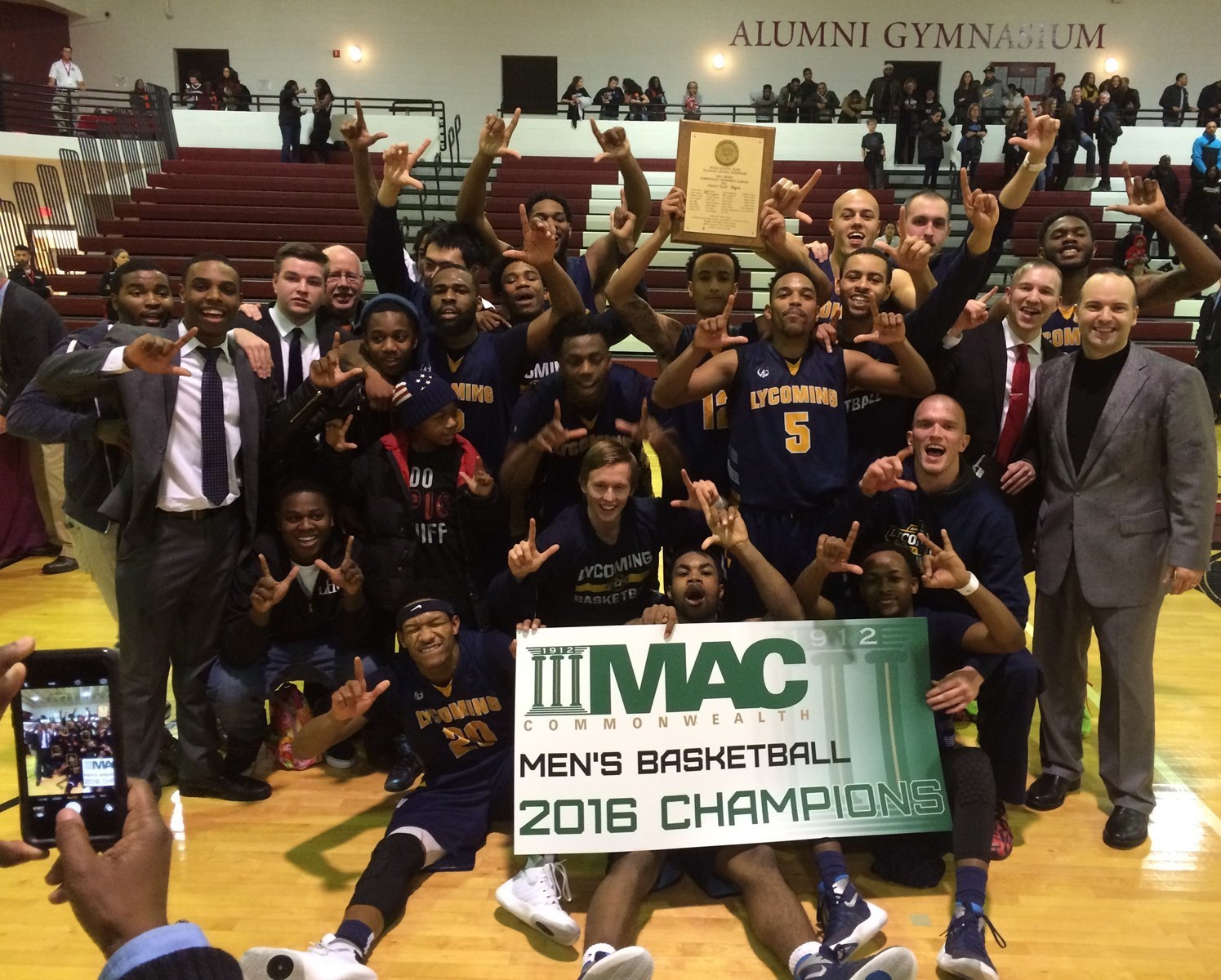 Jordan Howze - 2016-17 - Men's Basketball - Lycoming College Athletics