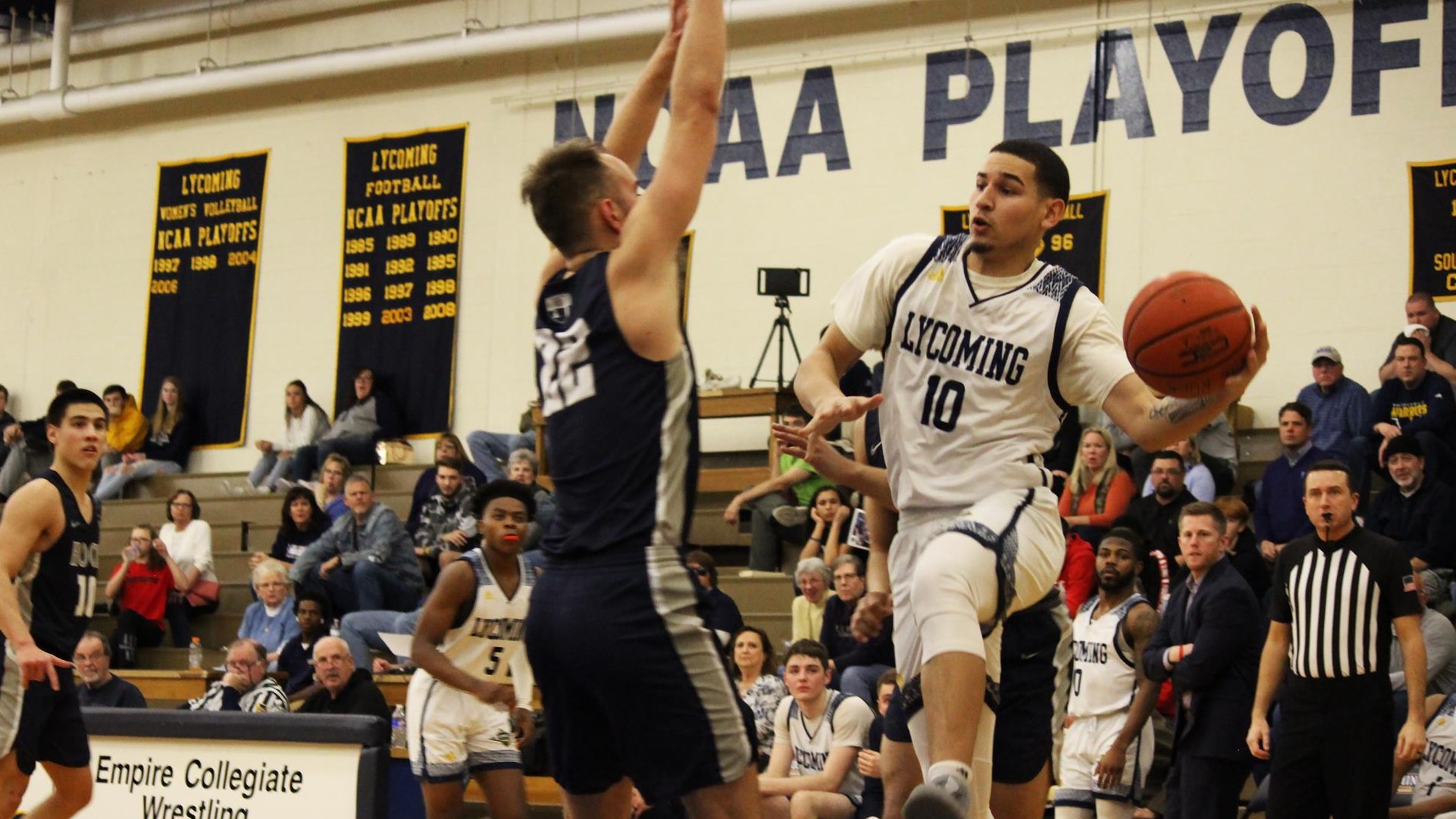 Jon-Marc Flores-Diaz - 2020-21 - Men's Basketball - Lycoming College ...