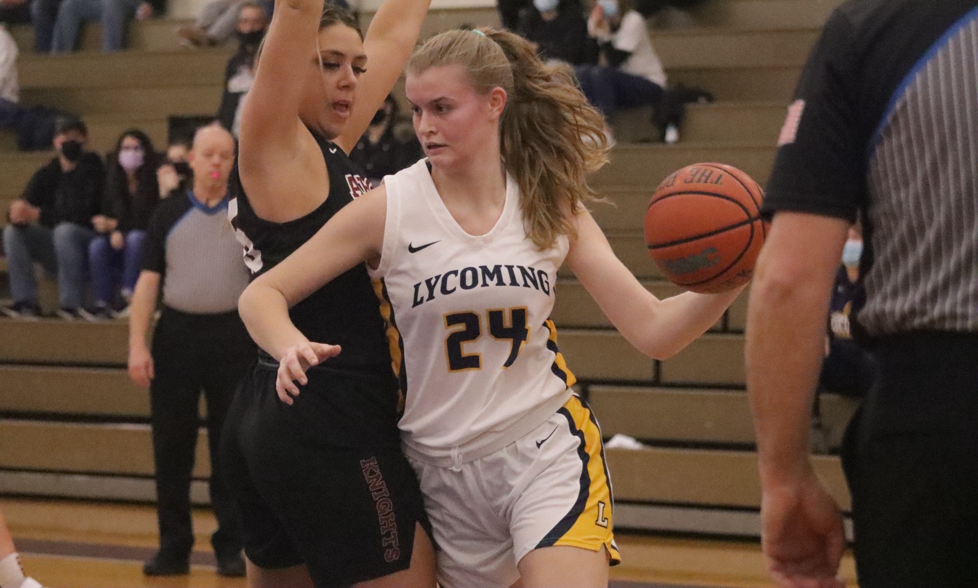 Lockard leads Warriors against 21st-ranked Messiah - Lycoming College ...