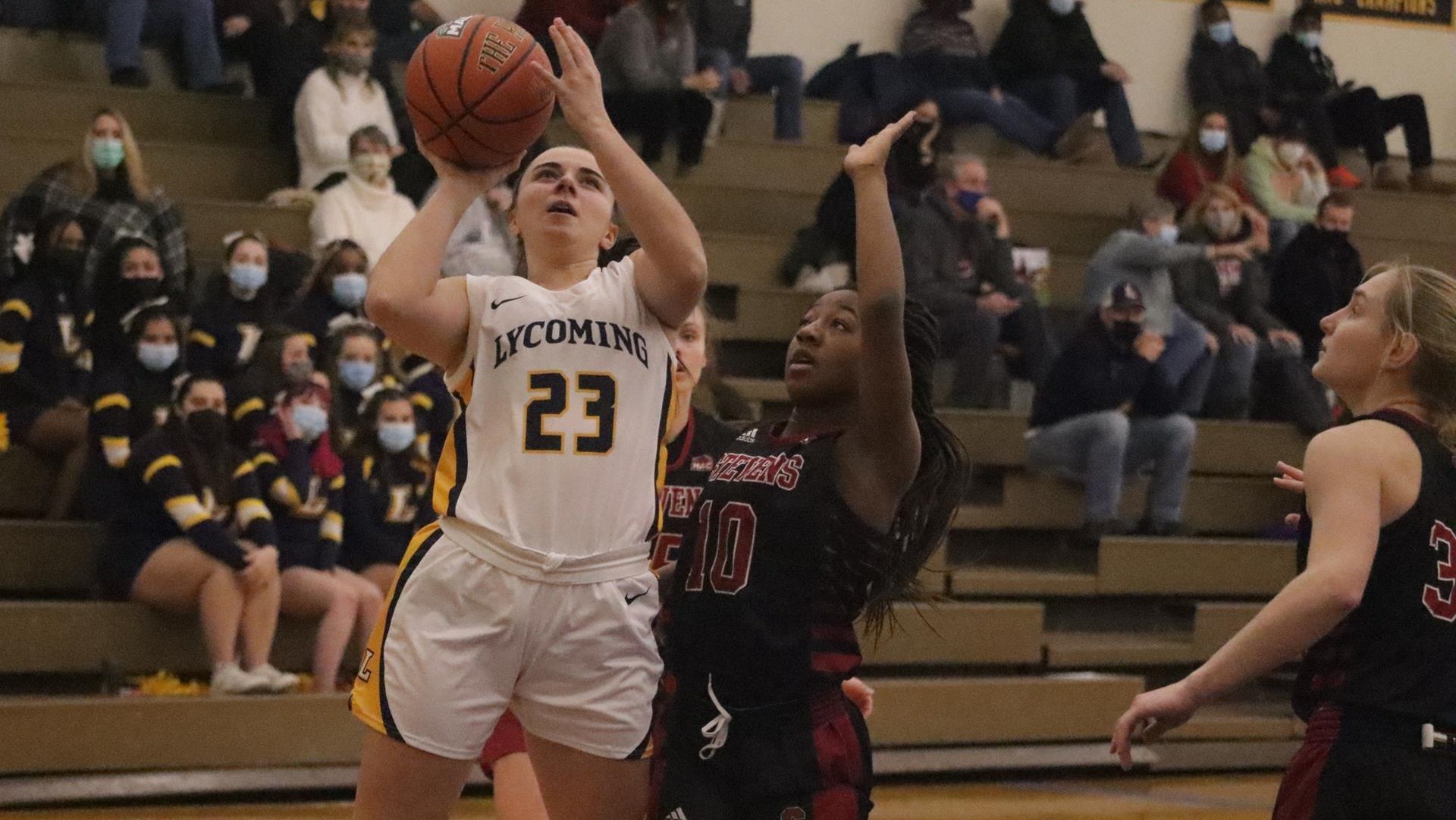 Colby White - 2021-22 - Women's Basketball - Lycoming College Athletics