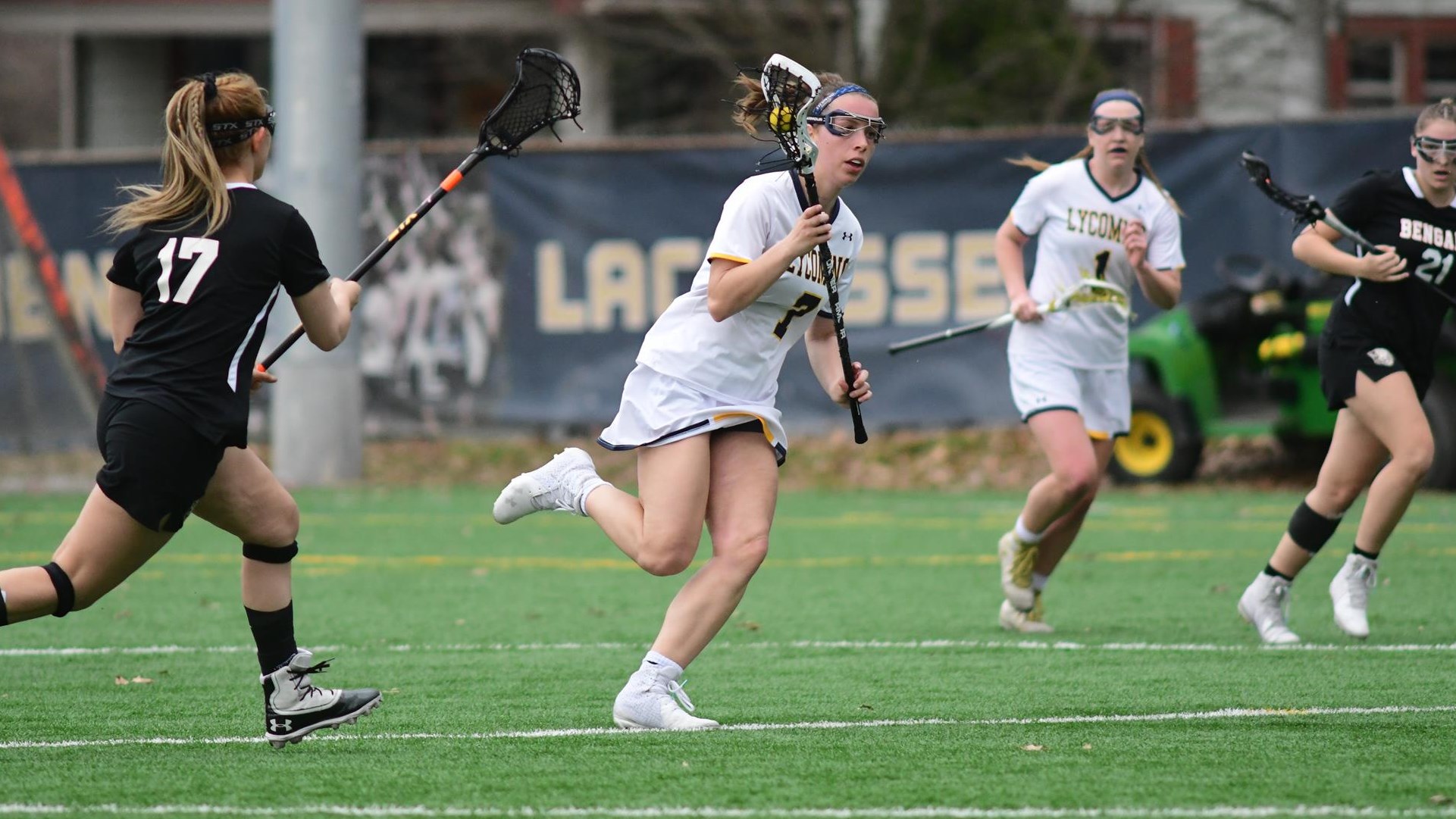 Lehr, Boyer lead Warriors past Monarchs - Lycoming College Athletics