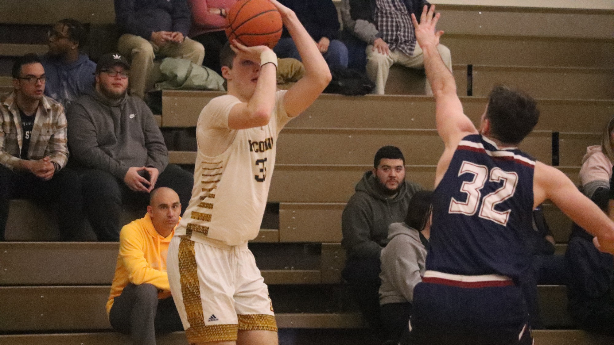 Warriors clinch second seed with 86-79 OT win - Lycoming College Athletics