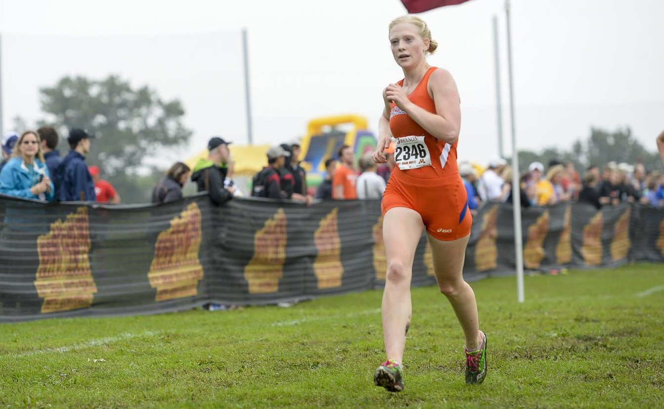 Rosie Cobb - Women's Cross Country - Macalester College Athletics