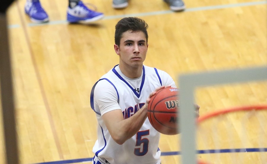 Michael Gutierrez - Men's Basketball - Macalester College Athletics