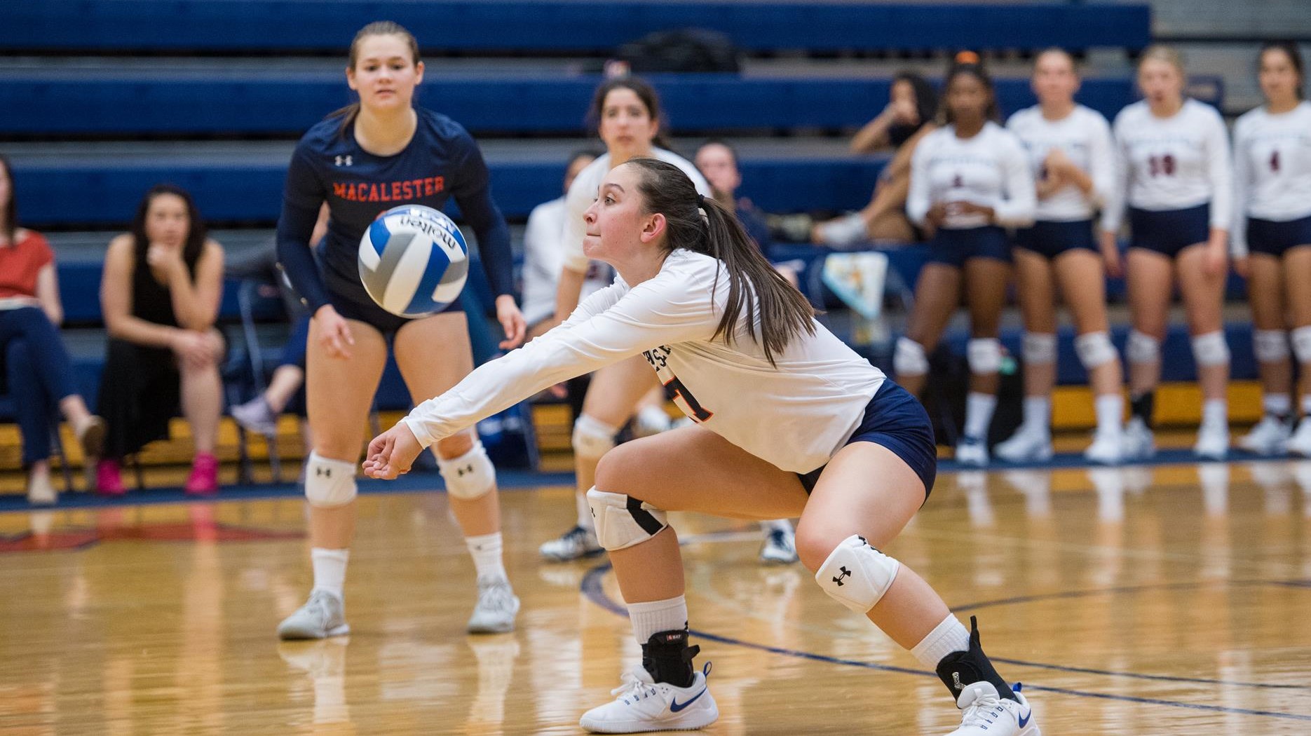 Zoe Lowe - Volleyball - Macalester College Athletics
