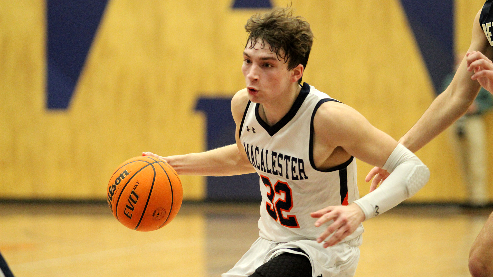 Men’s Basketball: Macalester Edged by Bethel, 60-59 - Macalester ...