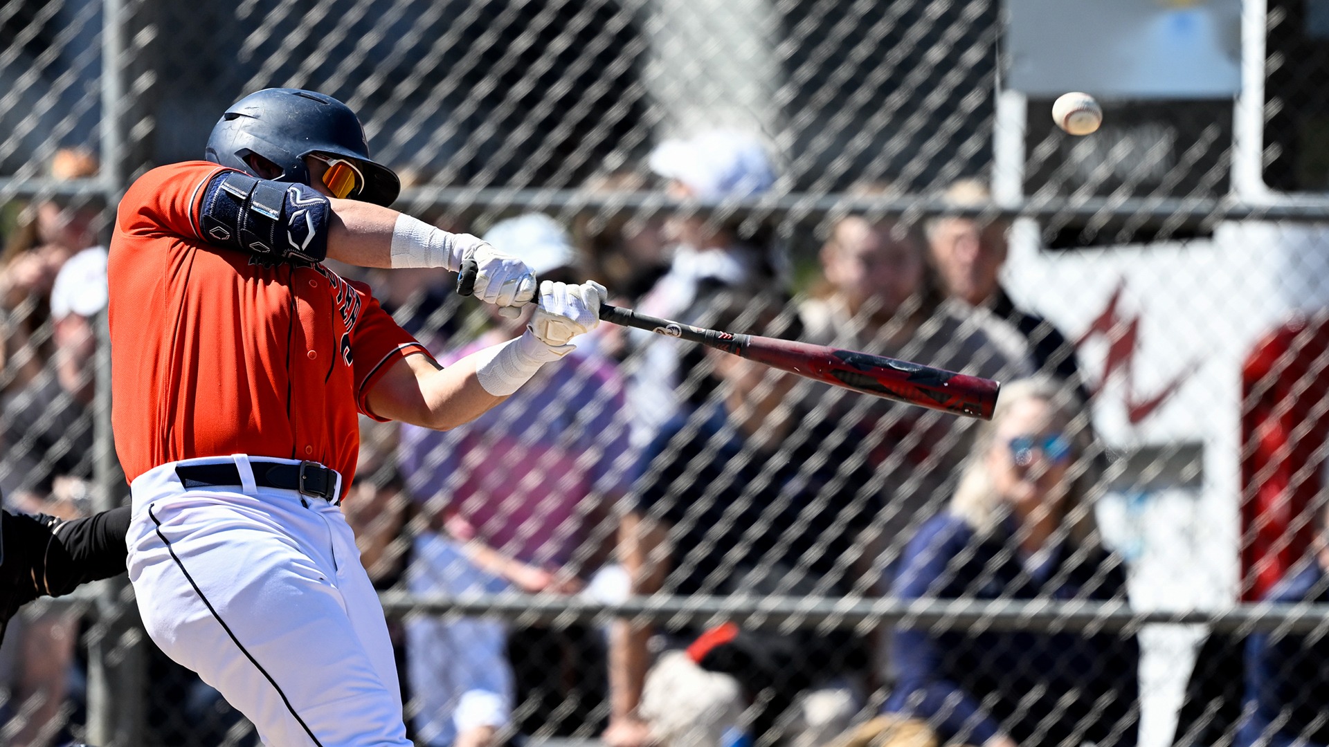 Baseball: Oles Take Two from the Scots - Macalester College Athletics