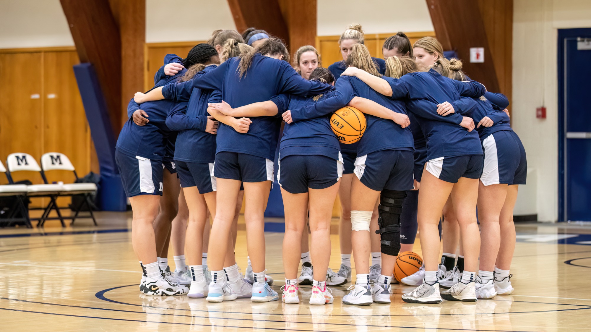 Women’s Basketball Suffers Setback at Bates - Middlebury College