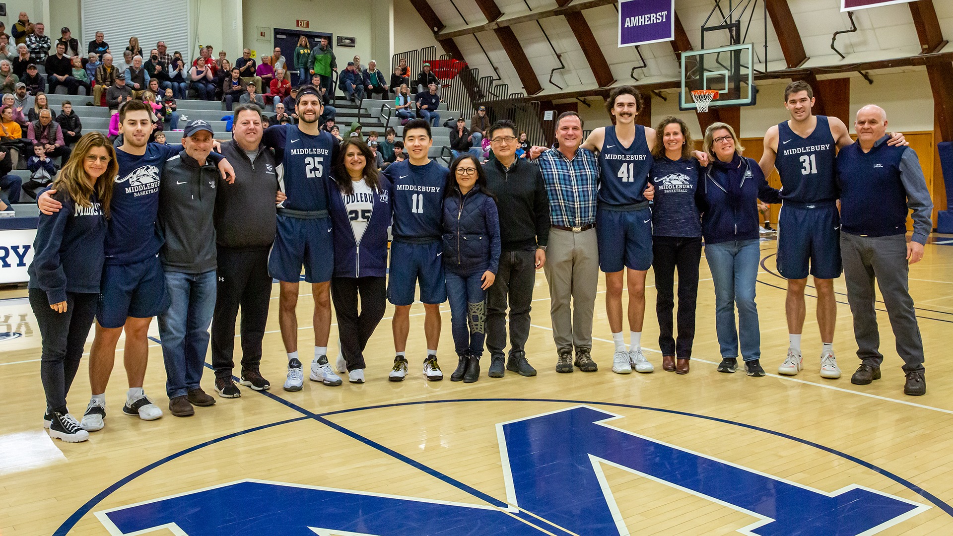 #5 Men’s Basketball Wins Seventh-Straight Game On Senior Day ...