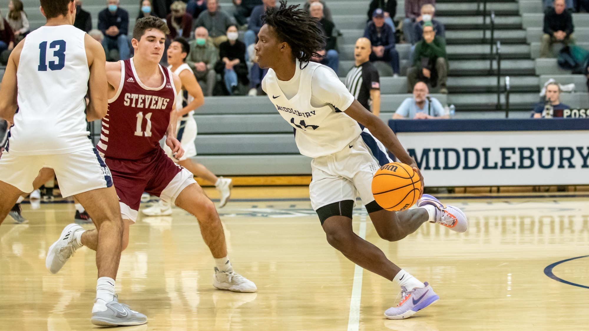 #24 Men’s Basketball Edged 70-66 On The Road At Clark - Middlebury College