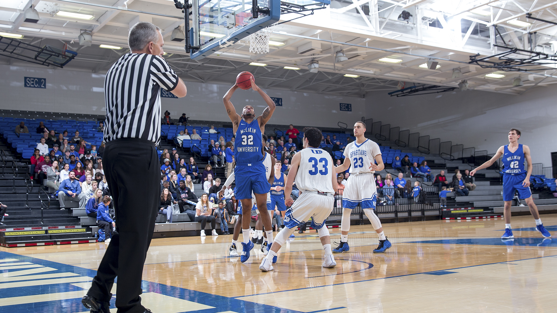 Big Blue Men’s Basketball Suffers Road Loss - Millikin University Athletics
