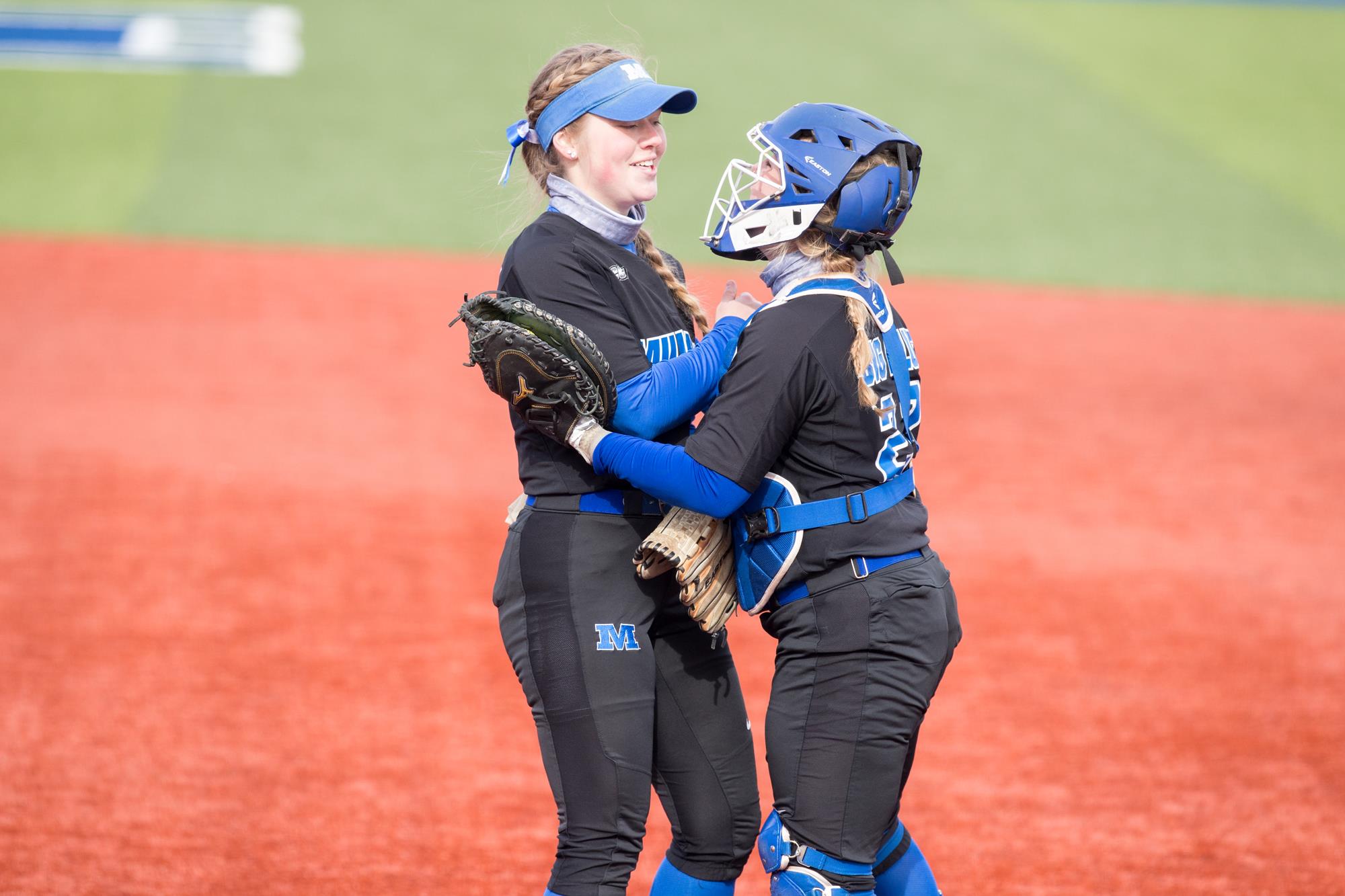 Aly Armstrong - Softball - Millikin University Athletics