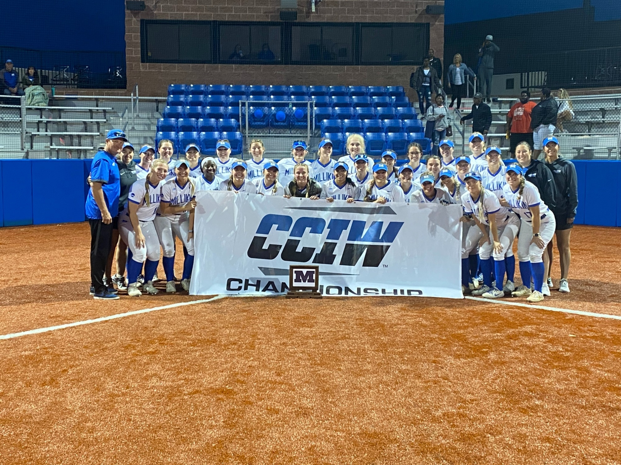 Softball Earns Share of CCIW Regular Season Title with Sweep of ...