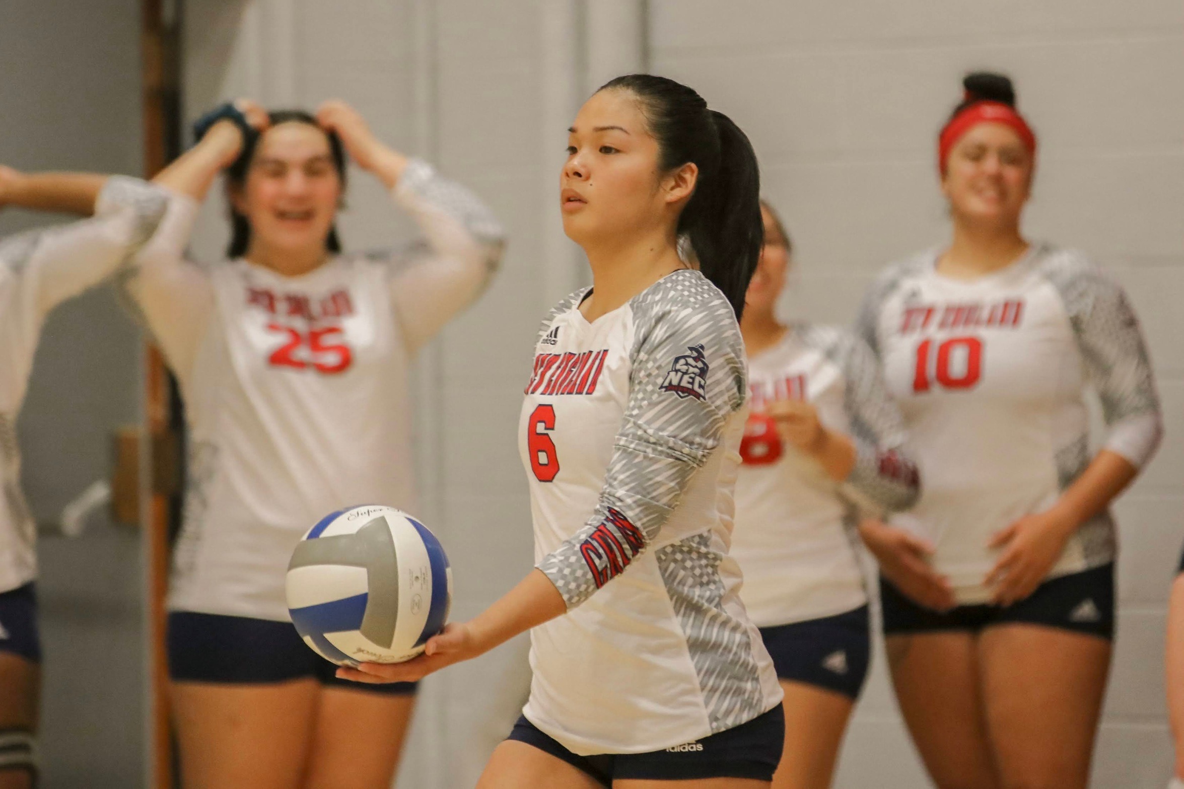 Amber Thi - 2022 - Women's Volleyball - New England College