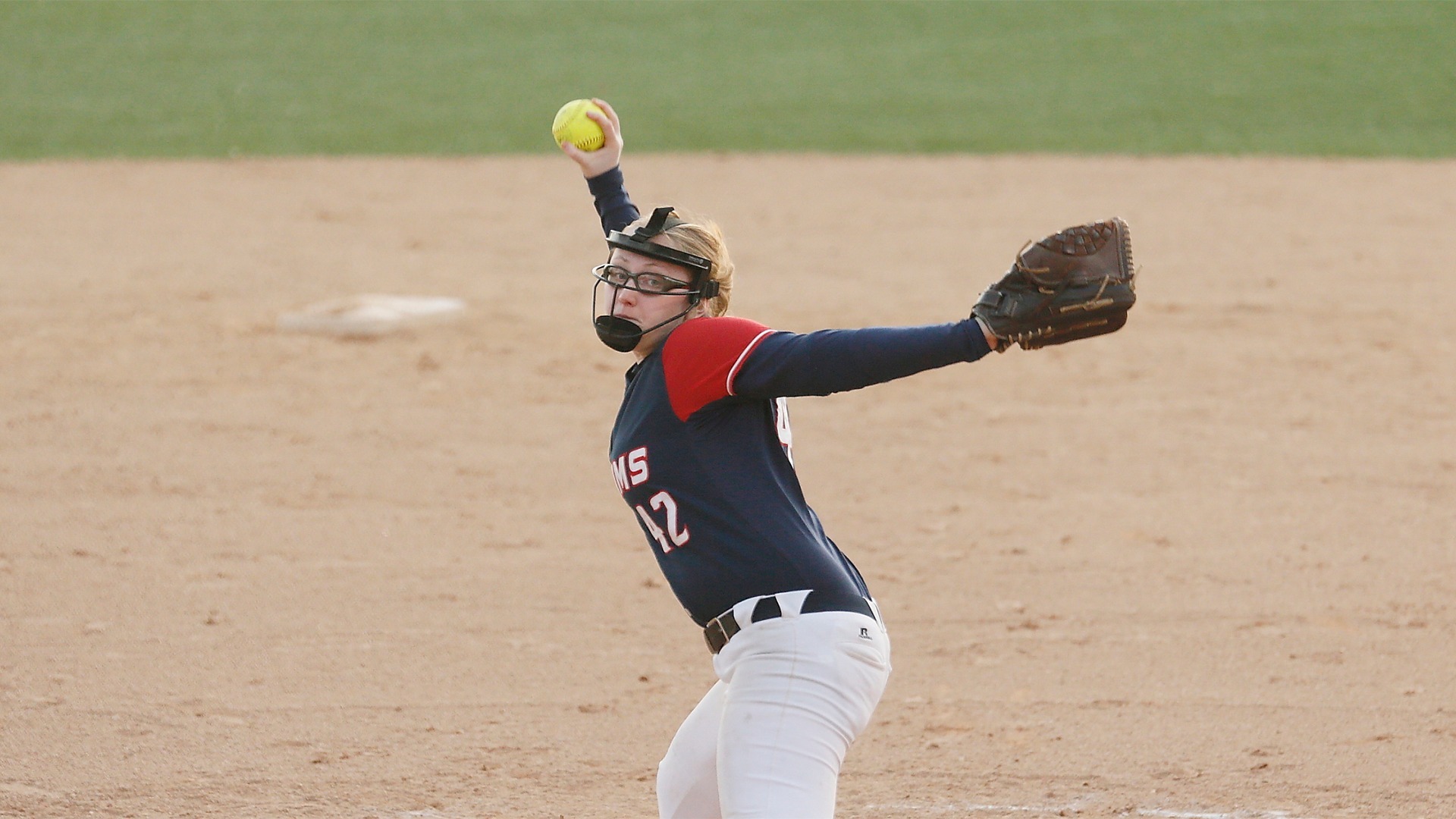 Emily Farone - 2023 - Softball - New England College