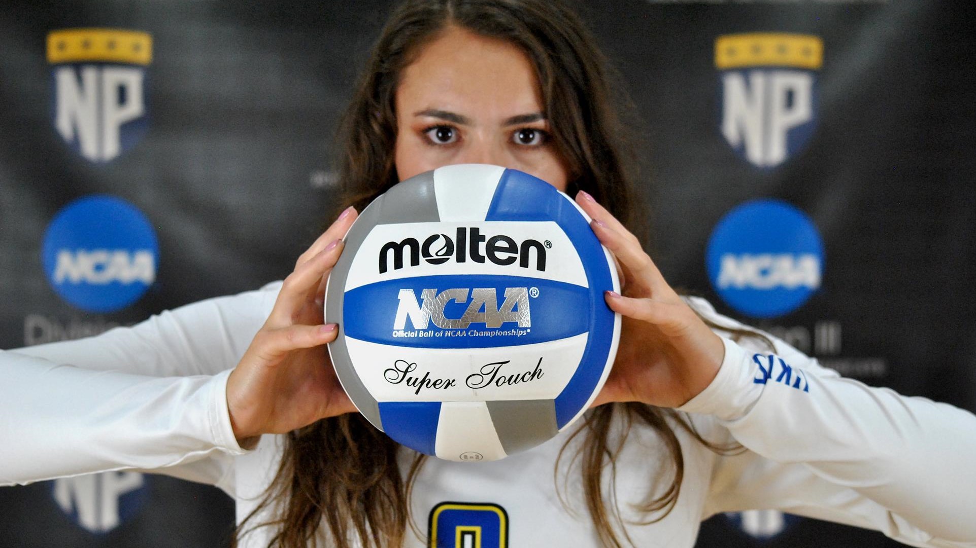 Reagan Clement - Women's Volleyball - North Park University Athletics