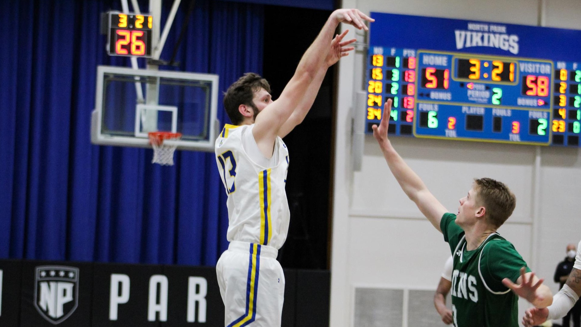 Gabe Johnson - Men's Basketball - North Park University Athletics