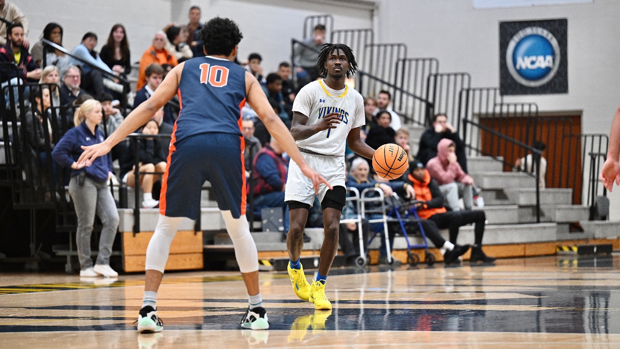 Shamar Pumphrey - Men's Basketball - North Park University Athletics