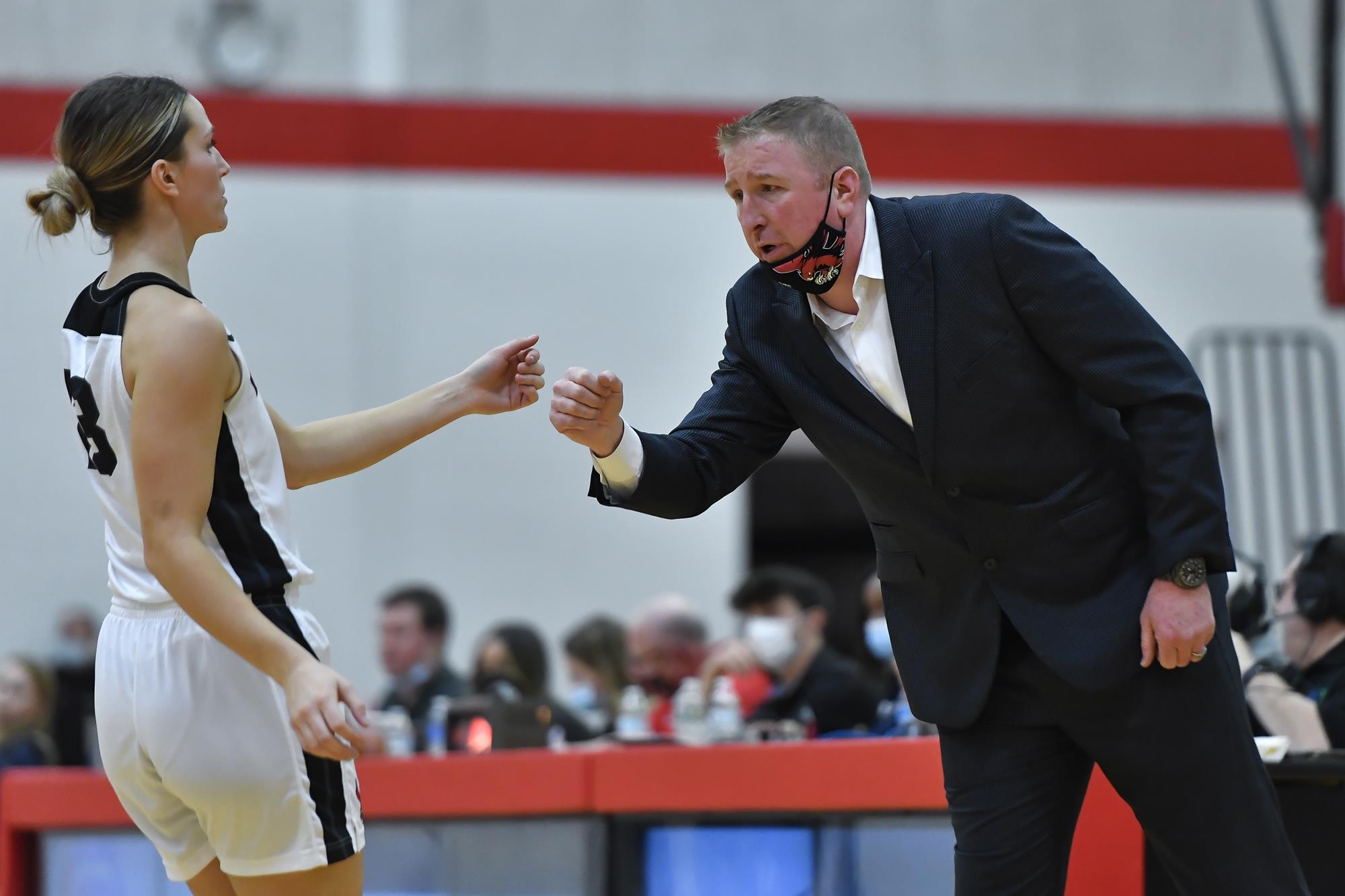 Taryn Wilson - Women's Basketball - Roberts Wesleyan University Athletics