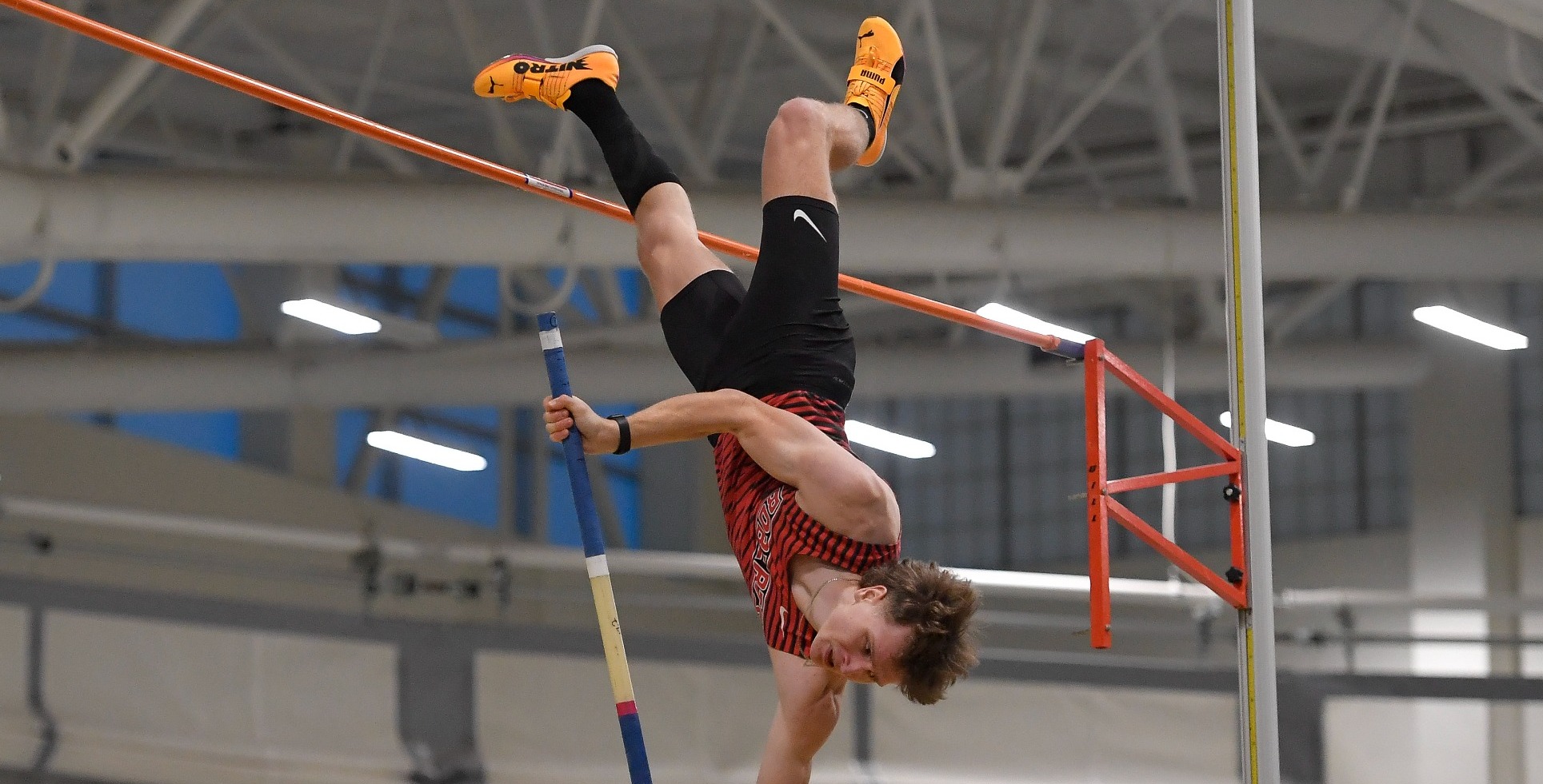 Melvin Breaks Own School Record For Second Time This Season - Roberts ...