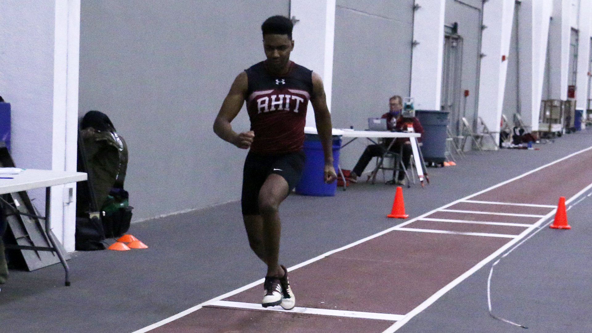 Marcus Hughes-Oliver - 2021 - Men's Track and Field - Rose-Hulman ...