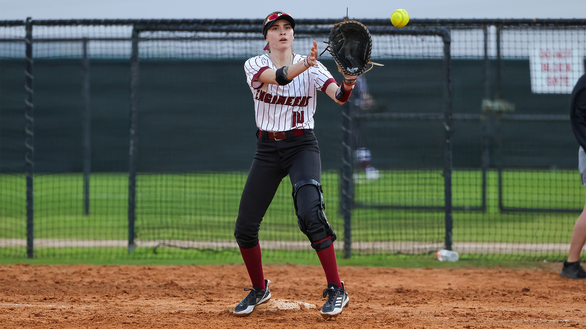 Softball Falls in Sunday Twinbill at Defiance - Rose-Hulman Institute ...