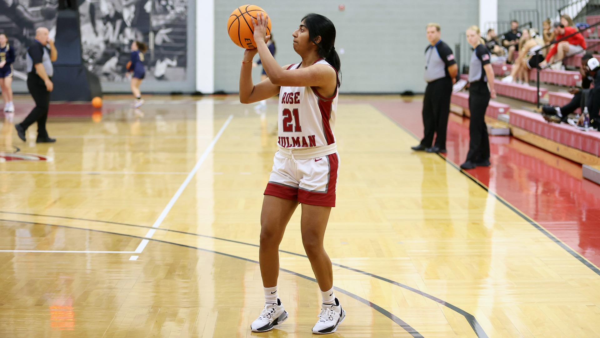 Neha Vinesh - 2023-24 - Women's Basketball - Rose-Hulman Institute of ...