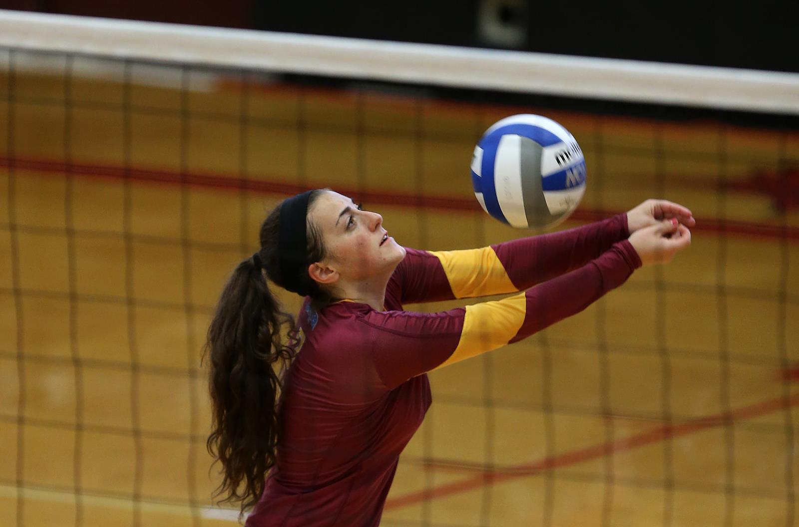 Jessica Simonetti - Women's Volleyball - St. John Fisher University ...
