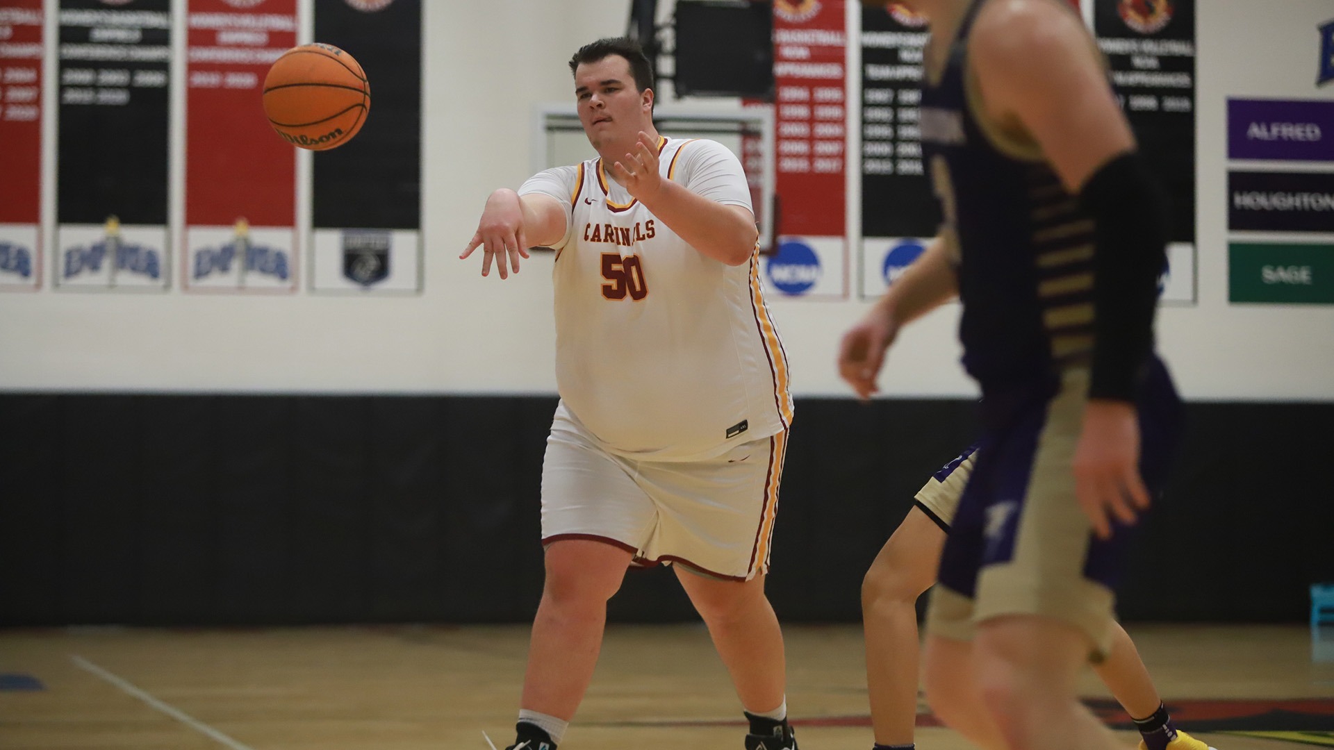 Men’s Basketball Comeback Falls Short Against Pioneers - St. John ...