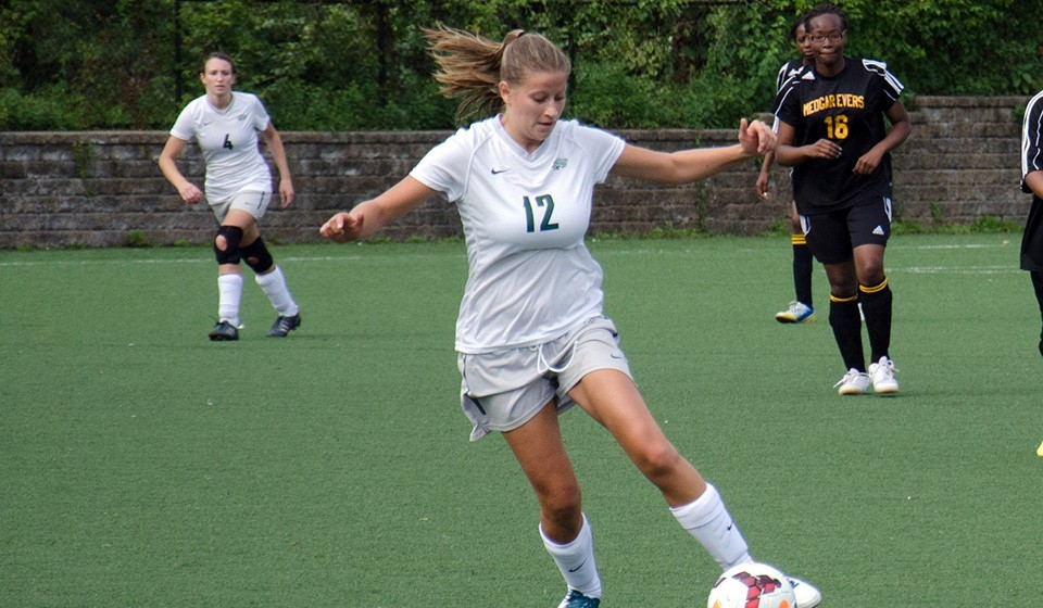 Luana DeBorst - Women's Soccer - Sarah Lawrence College Athletics