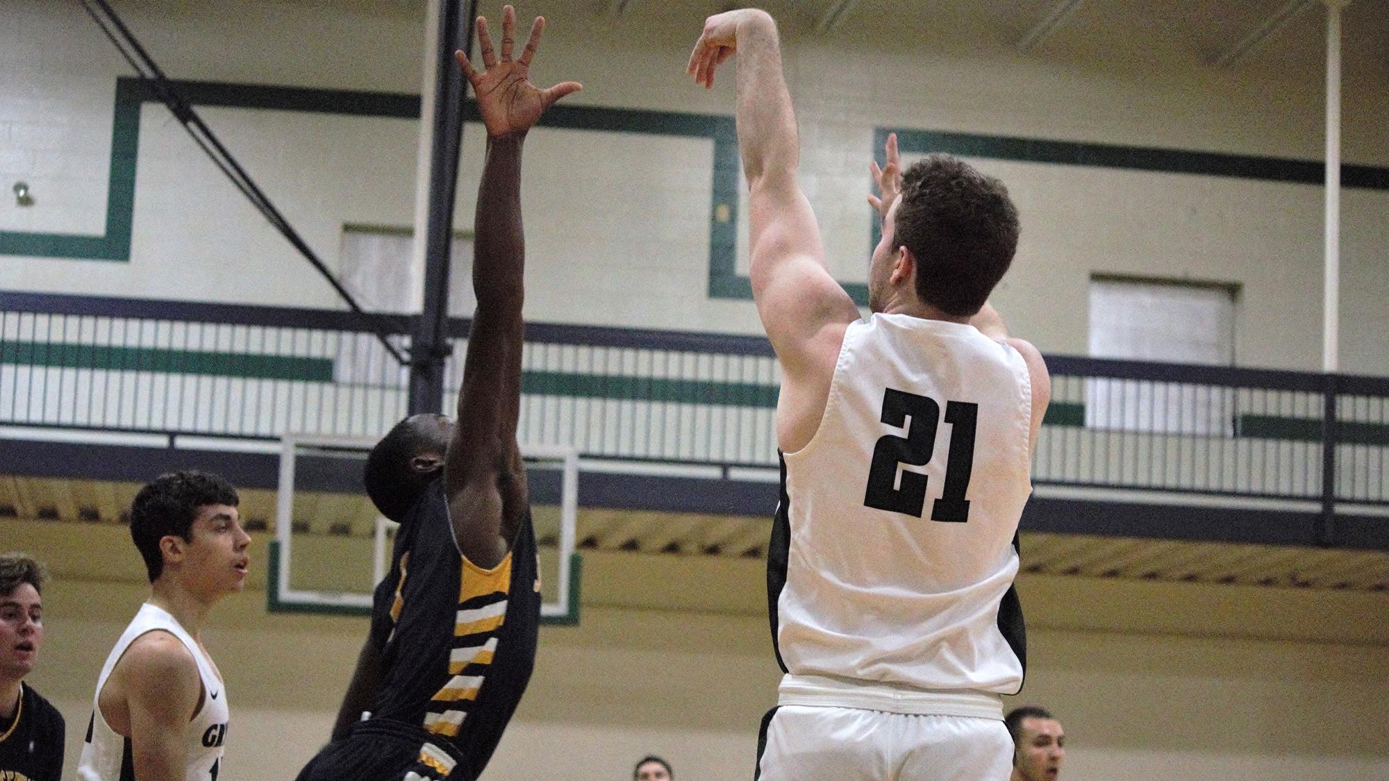 Luke O'Connor - Men's Basketball - Sarah Lawrence College Athletics